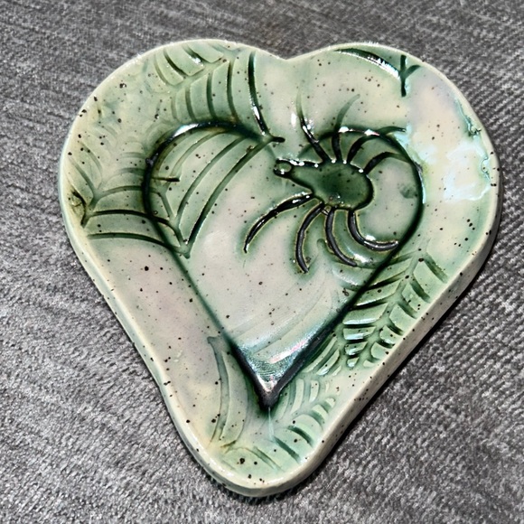 Accents | Spider With Web Heart Shaped Trinket Dish Tea Bag Holder Dish ...